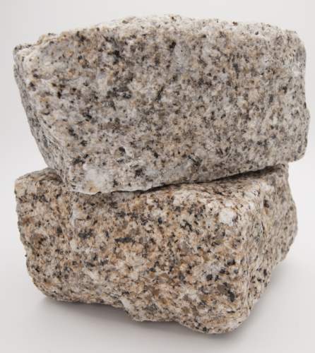 New gold granite setts in natural cropped finish per m2 | StoneYard