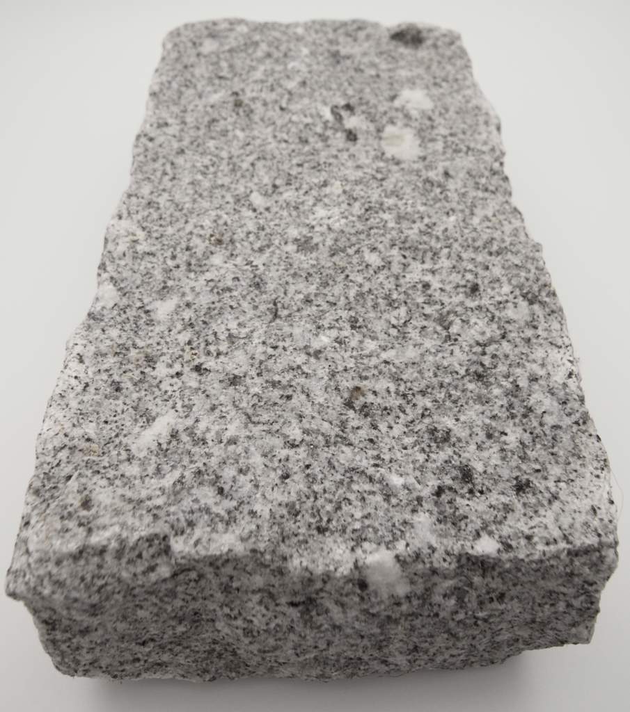 Speckled grey granite setts in natural cropped finish per m2 | StoneYard