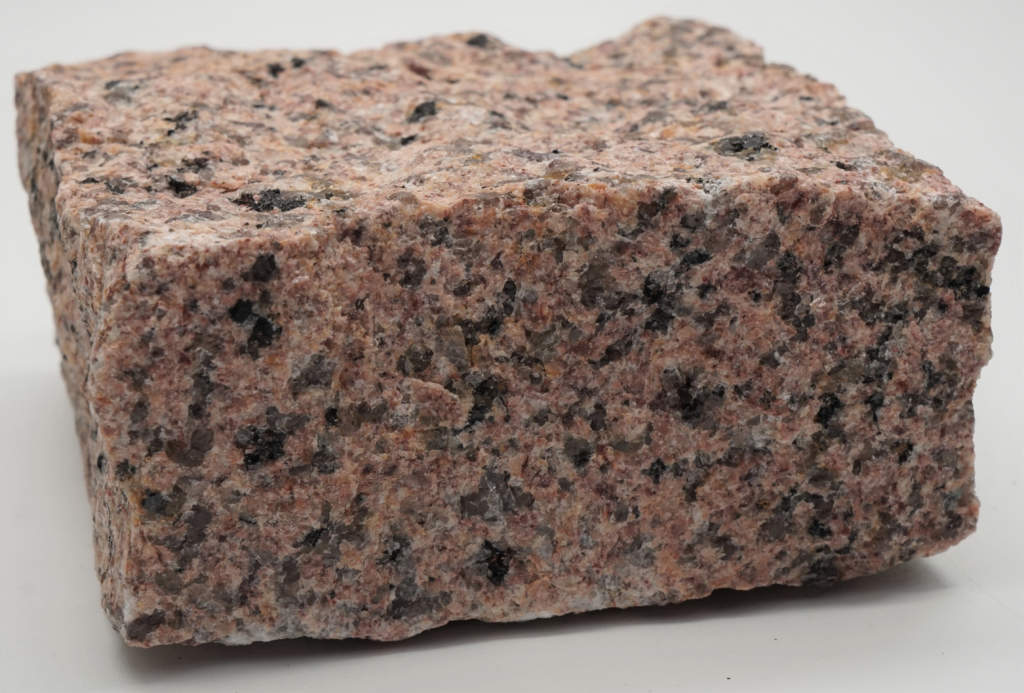 Pink granite setts in natural cropped finish | StoneYard