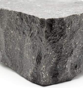 Black basalt setts in natural cropped finish | StoneYard