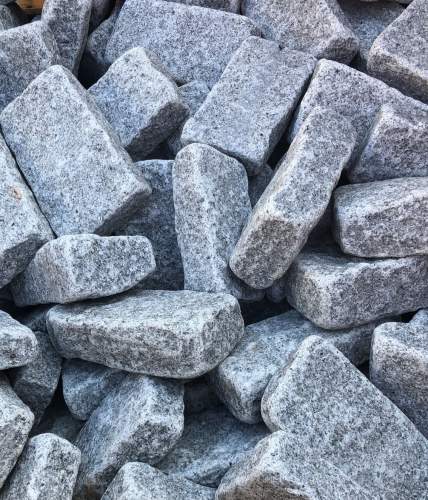 Fine grey granite setts in tumbled finish per m2 | StoneYard